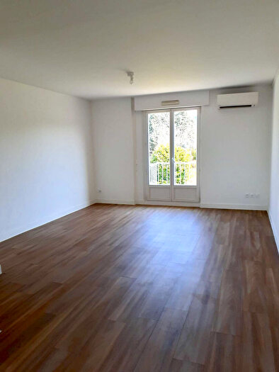 Appartement à louer - Nemours, Beauregard - 5 pièces - 4 chambres