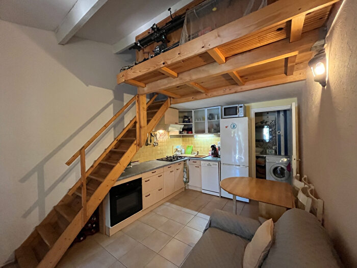Maison 2 pièces à vendre à Fleury, Saint-Pierre, Les Cabanes
