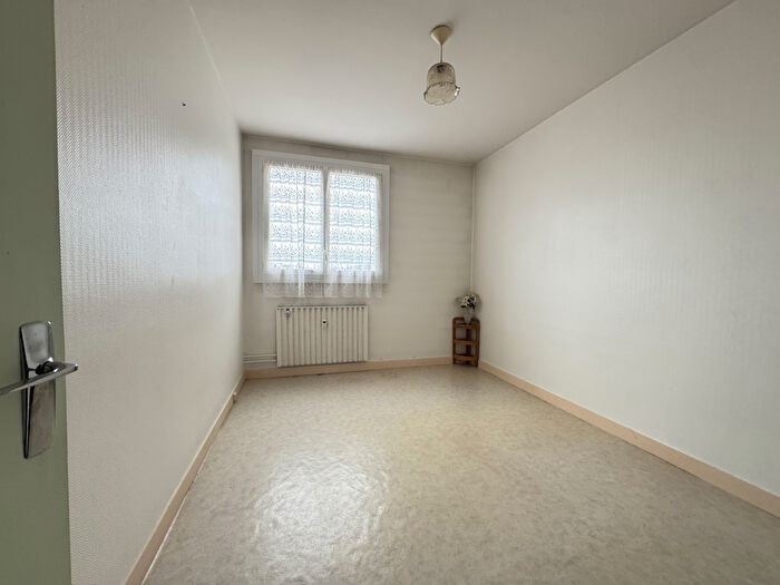 Appartement à vendre - Montluçon, Centre-ville, Les Forges - 3 pièces - 2 chambres