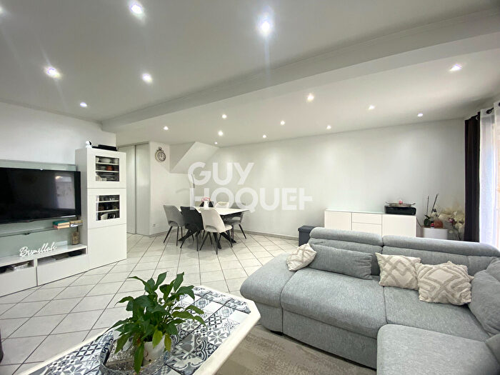 Maison à vendre - Givors, Les Vernes - 5 pièces - 4 chambres