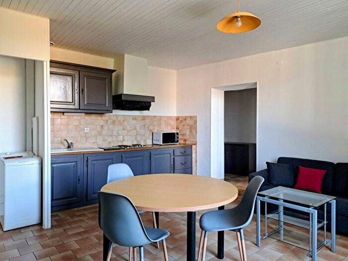 Appartement à louer - Rive Droite, Aire-sur-lAdour - 3 pièces - 2 chambres