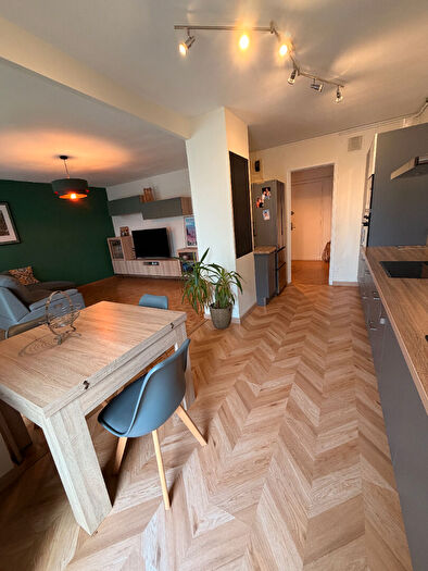 Appartement à vendre - Reims, Europe, Chemin Vert - 3 pièces - 2 chambres