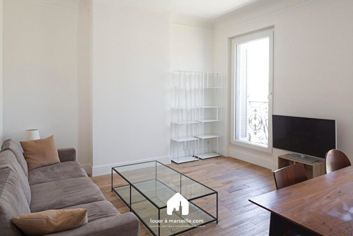 Appartement 3 pièces à louer à Marseille 6ème, Préfecture