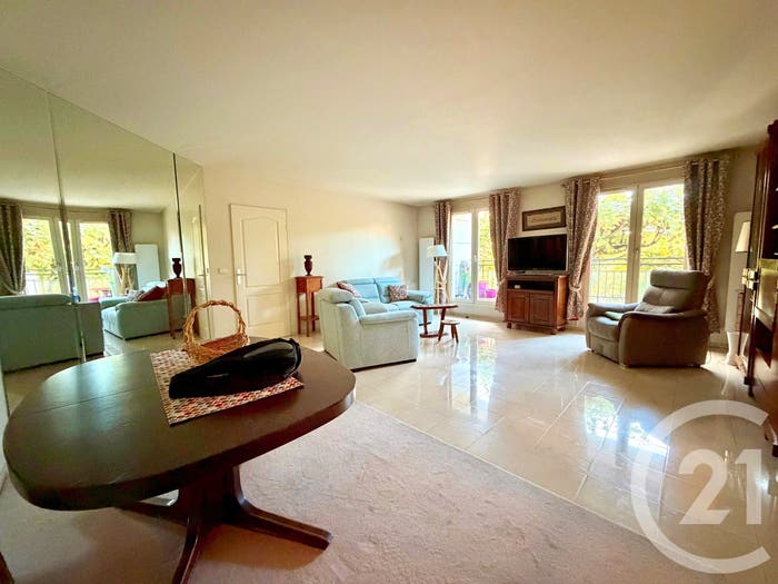 Appartement 5 pièces à vendre à Poissy, Les Capucines