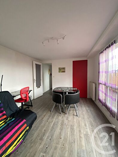 Appartement à louer - Pau, Centre-ville - 1 pièce