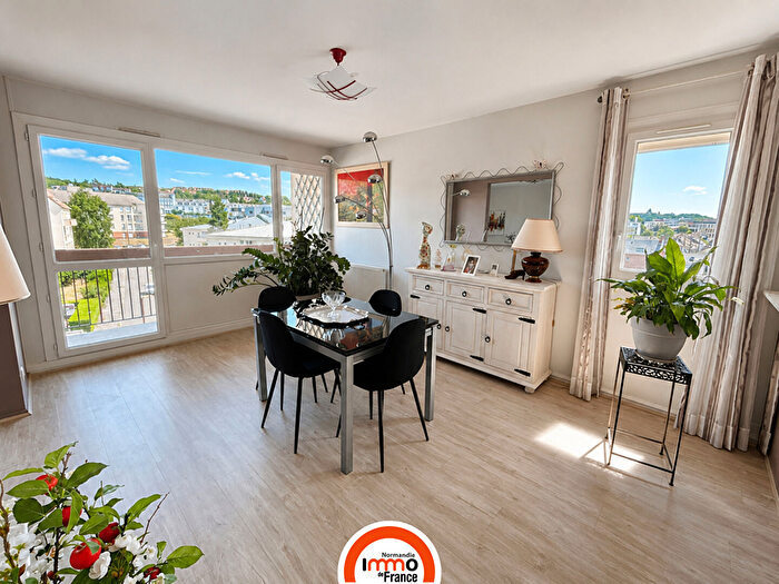 Appartement 4 pièces à vendre - Évreux, Saint-Léger