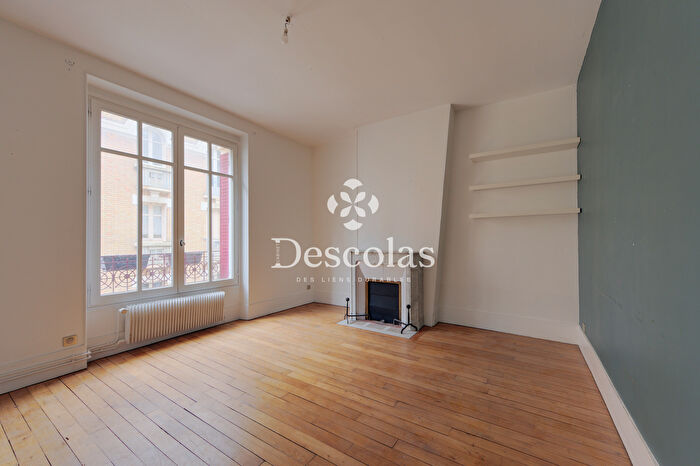 Appartement à vendre - Saint-Germain-en-Laye, Centre-ville, Quartiers forestiers - 2 pièces - 1 chambre