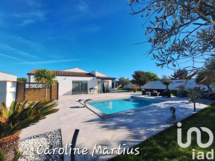 Maison à vendre - Angoulins - 5 pièces - 4 chambres