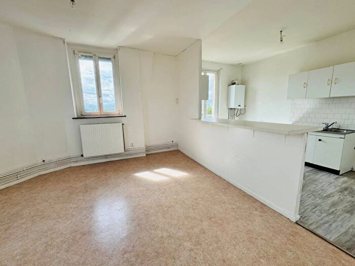 Appartement à louer - Centre Ville, Saint-Quentin - 2 pièces - 1 chambre