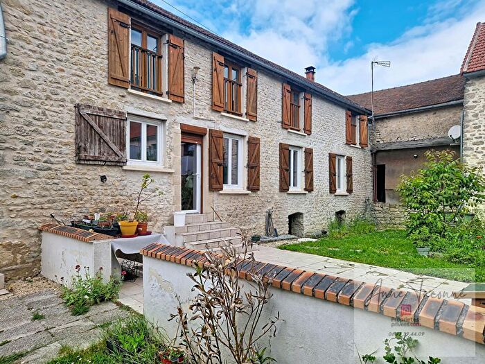Maison 5 pièces à Étampes, Saint-Martin, Saint-Gilles, à vendre