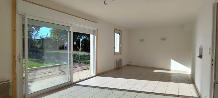 Saint-Jean-d'Angély : Maison 4 pièces à vendre