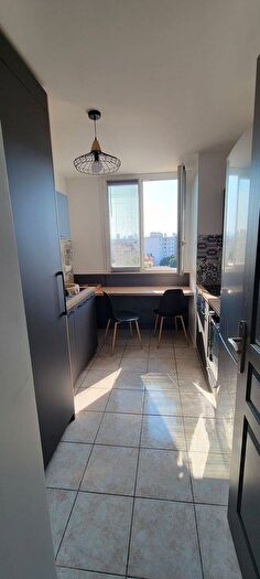 Appartement 3 pièces à Croix Luizet, Villeurbanne, à louer