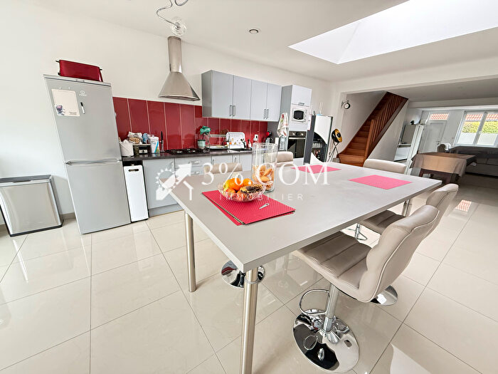 Maison à vendre - Wahagnies - 5 pièces - 4 chambres