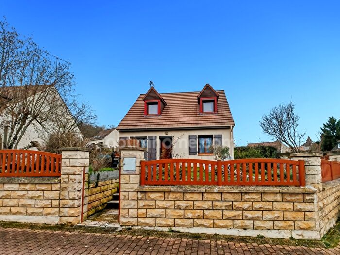 Maison à vendre - Cauffry - 4 pièces - 3 chambres