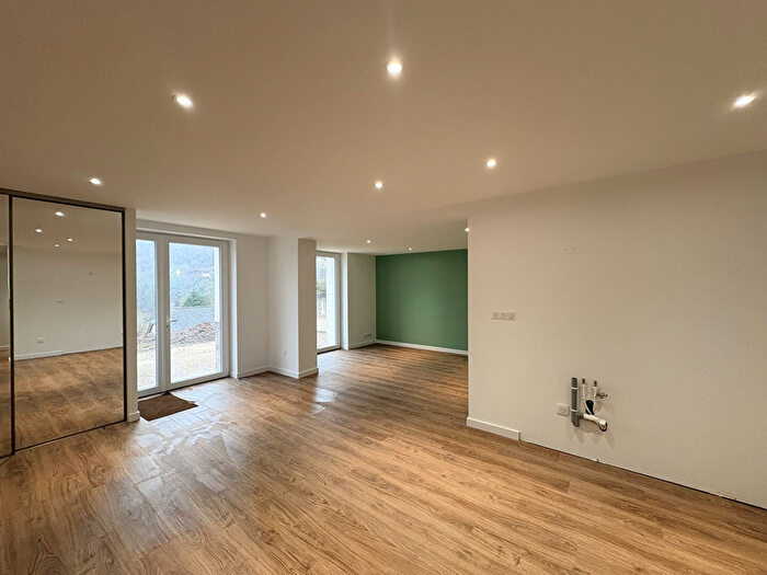 Appartement à louer - Rodez, Cardaillac, Layoule - 5 pièces - 4 chambres