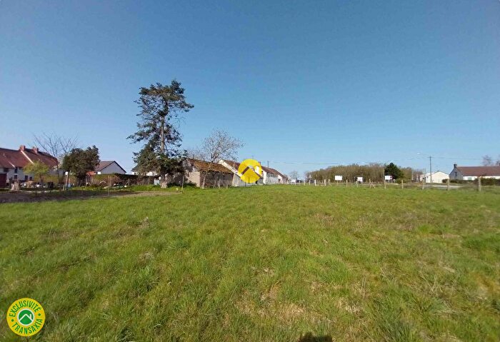 Maison à vendre - Sancoins - 10 pièces - 2 chambres