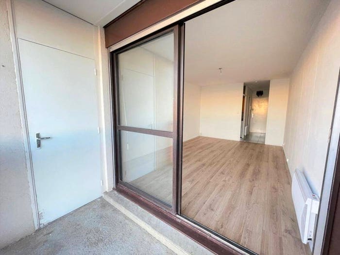 Appartement 1 pièce à Capouchiné, Nîmes, à louer