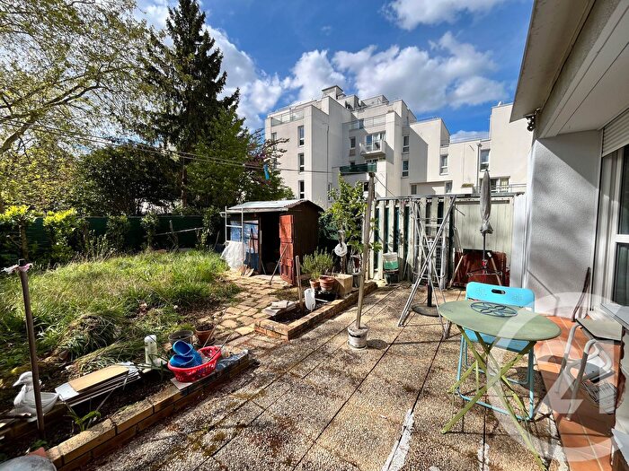Appartement 2 pièces à vendre à Évry, Les Pyramides