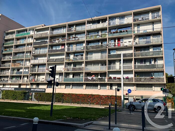 Appartement à vendre - Villeneuve-la-Garenne, Ouest - 3 pièces - 2 chambres