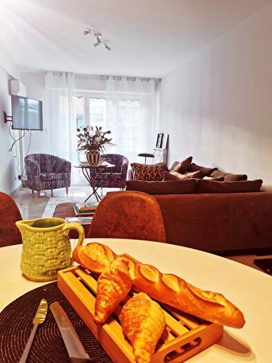 Appartement à louer - Nice - 3 pièces - 2 chambres