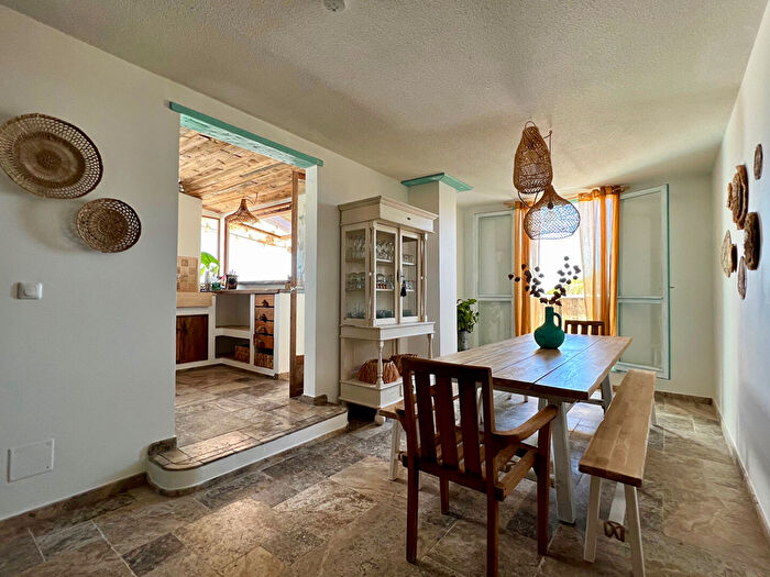 Appartement à vendre - Saint-Paul, Saint-Gilles les Bains - 6 pièces - 4 chambres