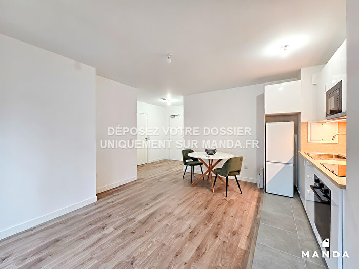 Appartement à louer - Rosny-sous-Bois, Centre-ville - 2 pièces - 1 chambre
