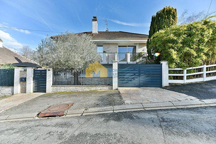 Maison à vendre - Villemoisson-sur-Orge - 5 pièces - 3 chambres