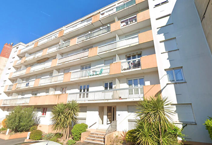 Châtellerault, Est - Appartement 2 pièces à vendre