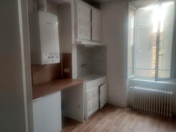 Appartement à louer - Limoges, Centre-ville, Hôtel de Ville, Emailleurs - 1 pièce - 1 chambre