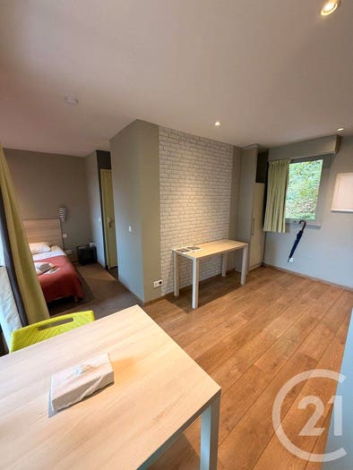 Appartement 1 pièce à louer à Seine-Port