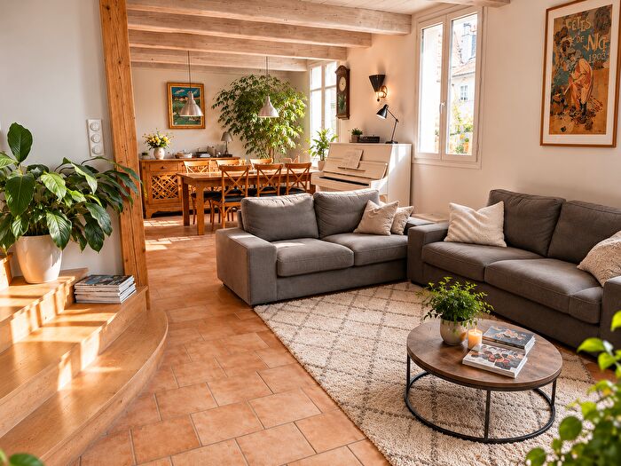 Vence, Centre-ville : Appartement 6 pièces à vendre