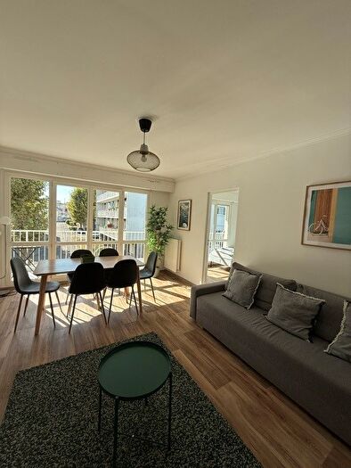 Noisy-le-Grand, Nord : Appartement 4 pièces à vendre