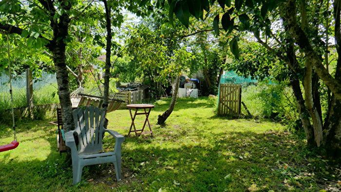 Maison 4 pièces à vendre à Saint-Sulpice-la-Pointe