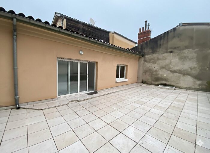 Appartement à vendre - Sainte-Colombe - 2 pièces - 1 chambre