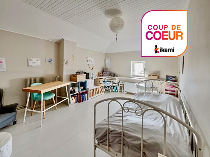 Maison 10 pièces à vendre à Civrieux