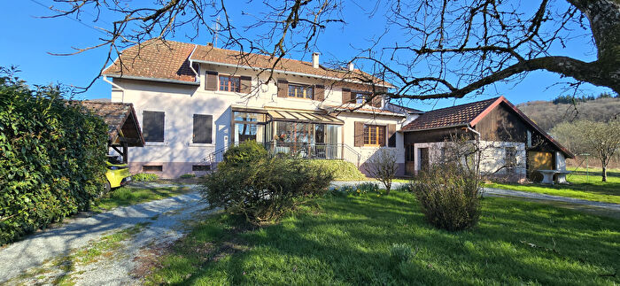 Maison à vendre - Étueffont - 11 pièces - 6 chambres