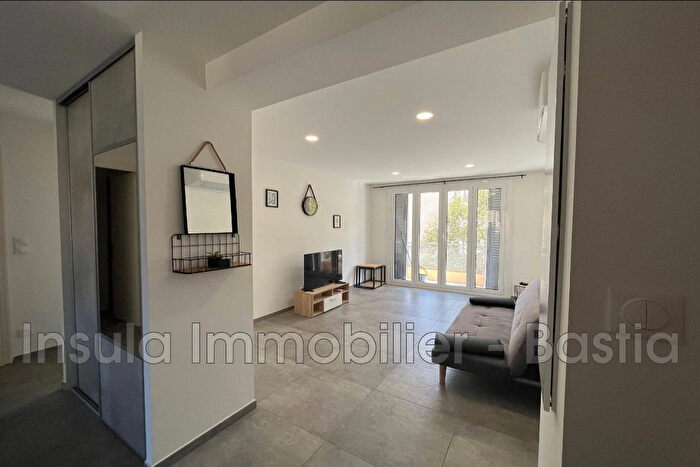 Appartement à louer - Corte - 3 pièces - 2 chambres