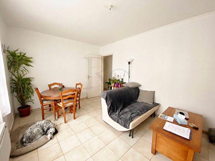 Appartement à louer - Trun - 2 pièces - 1 chambre