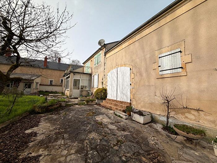 Maison à vendre - Pougues-les-Eaux - 6 pièces - 4 chambres
