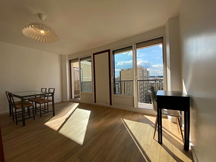 Boulogne-Billancourt, Jean Jaurès, Reine : Appartement 1 pièce à louer