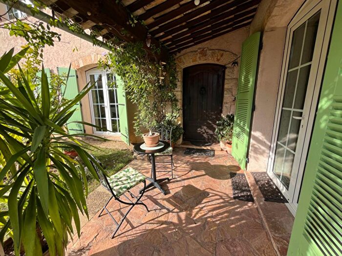 Maison à vendre - Cagnes-sur-Mer, Saint-Roman, Lautin - 5 pièces - 4 chambres