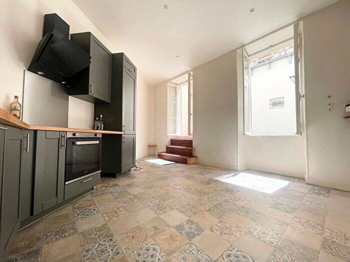 Appartement 3 pièces à vendre à Nice, Carabacel