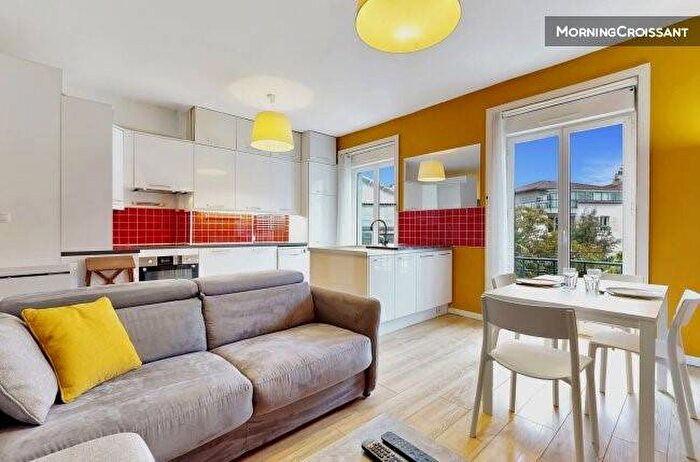 Appartement à louer - Sans Souci-Dauphiné, Lyon ème arrondissement - 2 pièces - 1 chambre