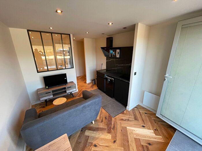 Appartement 2 pièces à louer - Le-Perollier, Écully