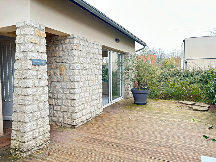Maison à vendre - Bourron-Marlotte - 6 pièces - 4 chambres