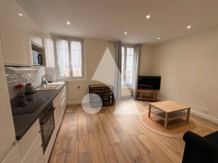 Appartement à louer - Gabriel Péri-Estienne dOrves, Colombes - 2 pièces - 1 chambre