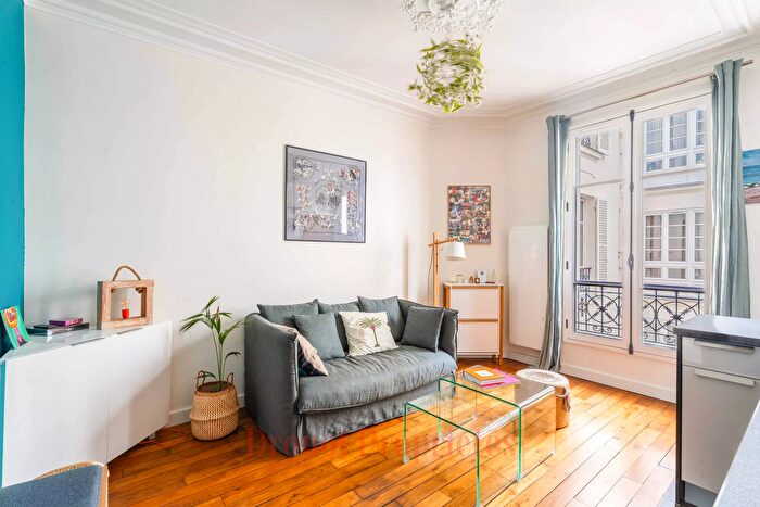 Appartement à vendre - Paris e , Jules Joffrin - 2 pièces - 1 chambre