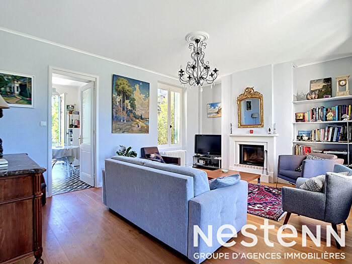 Maison 7 pièces à Sathonay-Camp, à vendre