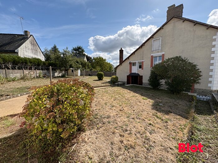 Maison 4 pièces à Chevaigné, à vendre