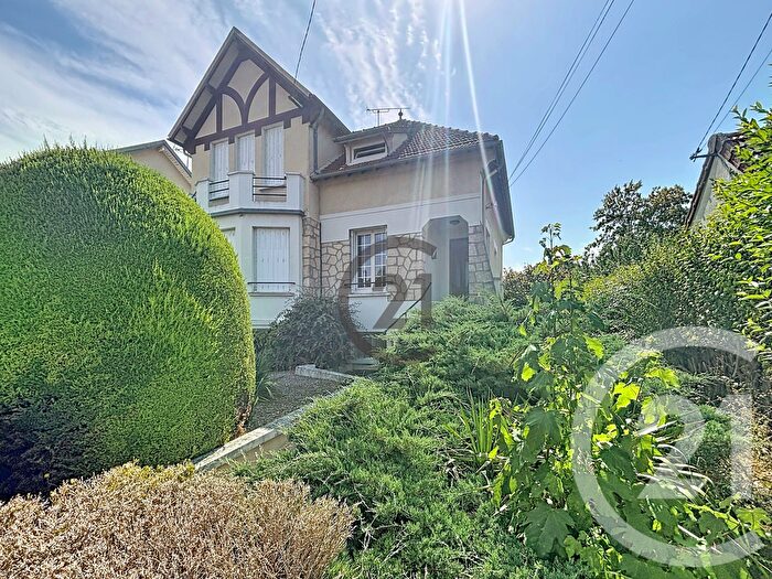 Maison 6 pièces à vendre à Auxerre, Les Boussicats